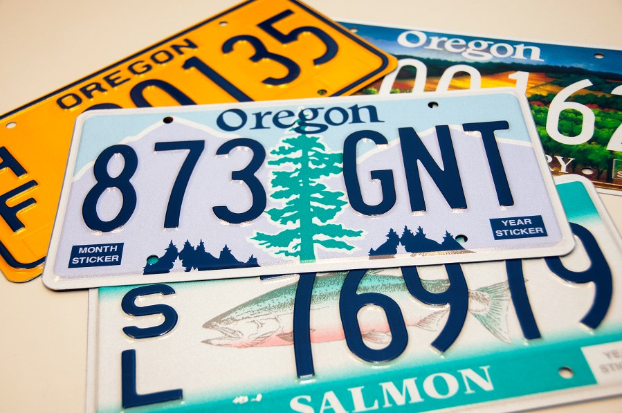 'Dangerous, shameful': DOJ sues Oregon for denying feds undercover ...