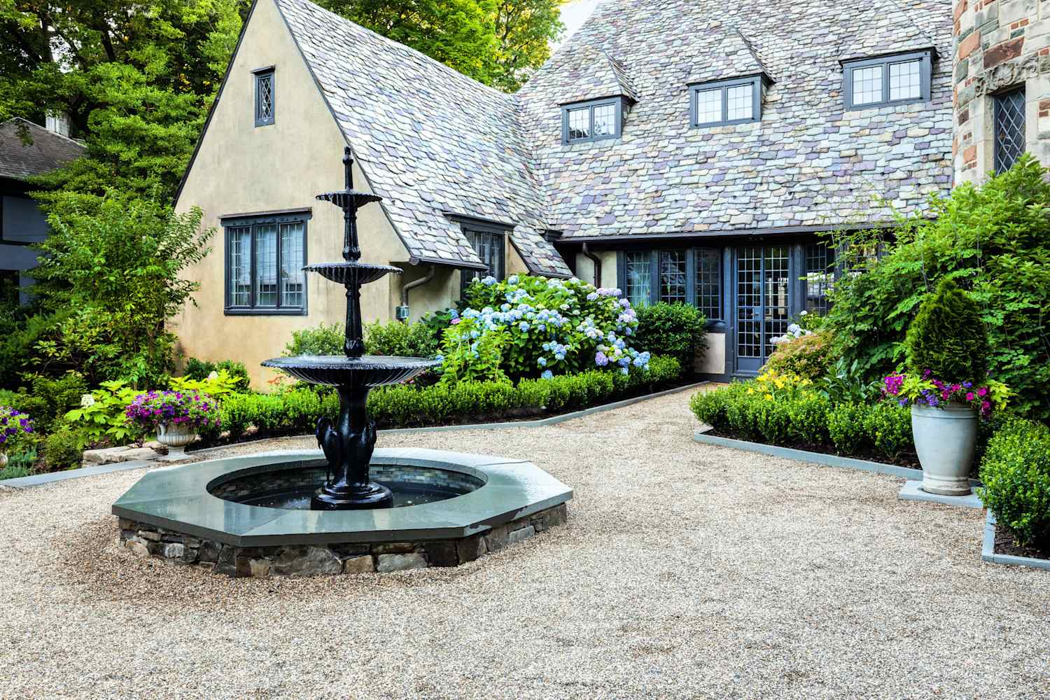 The French garden trend Americans can't stop copying at home, according ...
