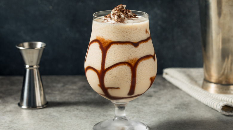 14 chocolate cocktail garnishes your sweet drinks deserve