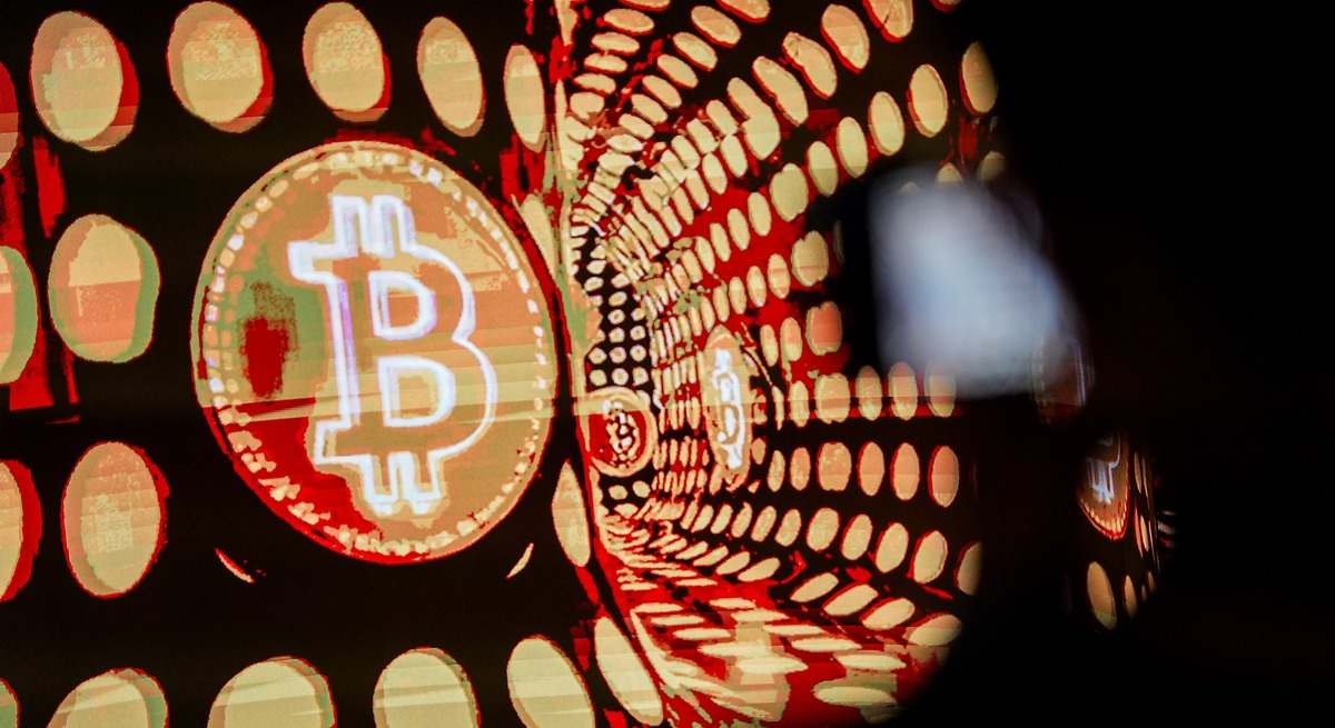 La criptomoneda que eclipsa a bitcoin, sube más del 110% y no es un ...