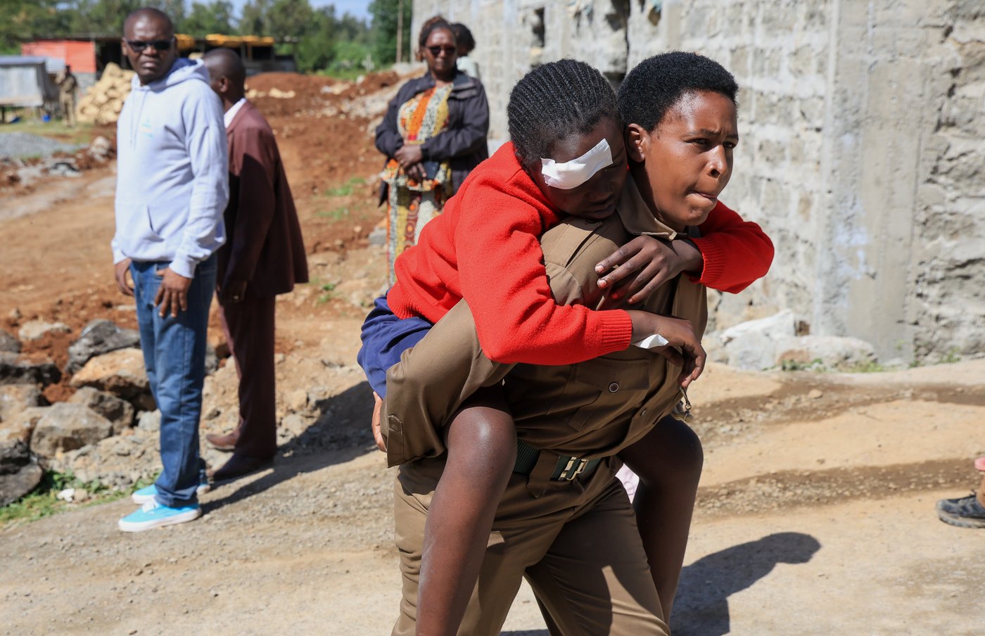 Fire rips through a dormitory at a girls' school in Kenya, killing at ...