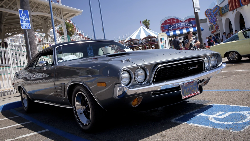 Mid-tier muscle car prices drop as market correction deepens