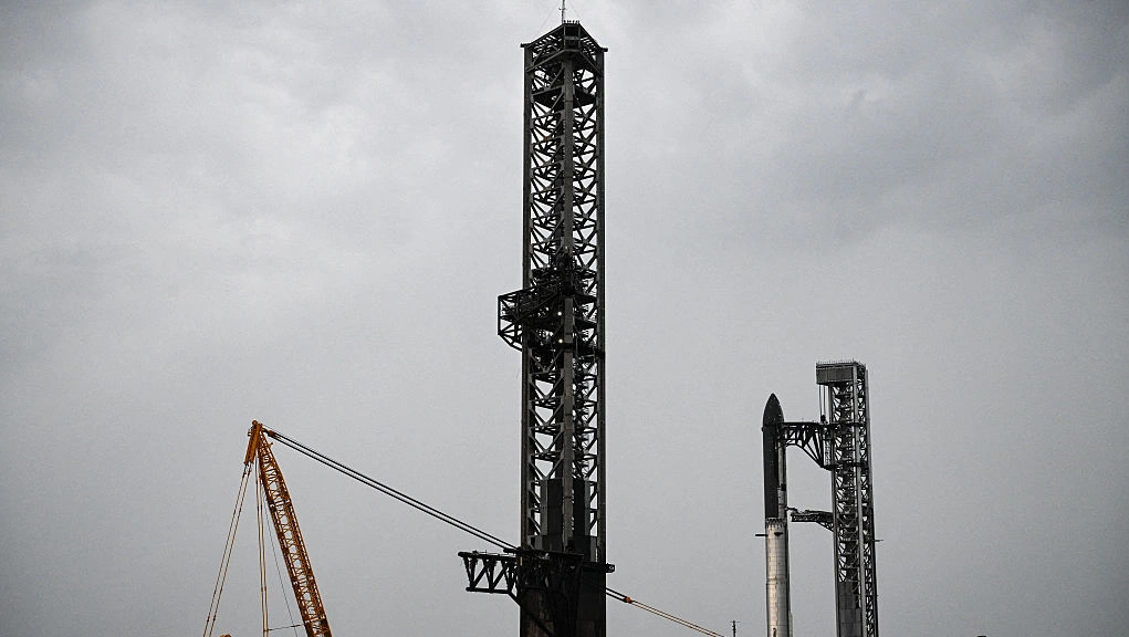 FAA grounds Starship V3 after booster mishap on debut flight