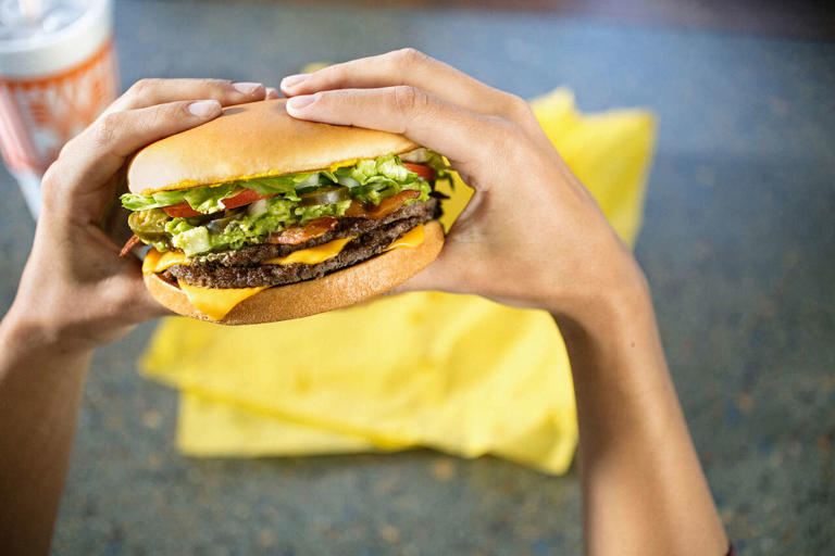 Where to score National Hamburger Day deals in Houston, including ...
