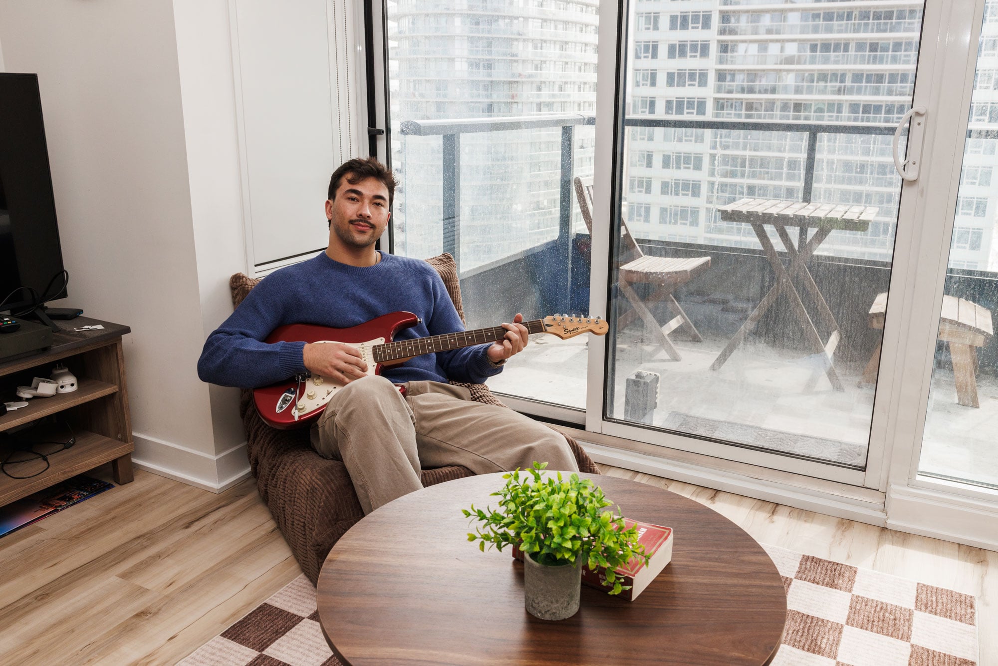 This 22-year-old venture capitalist is on track to make $180,000 this ...