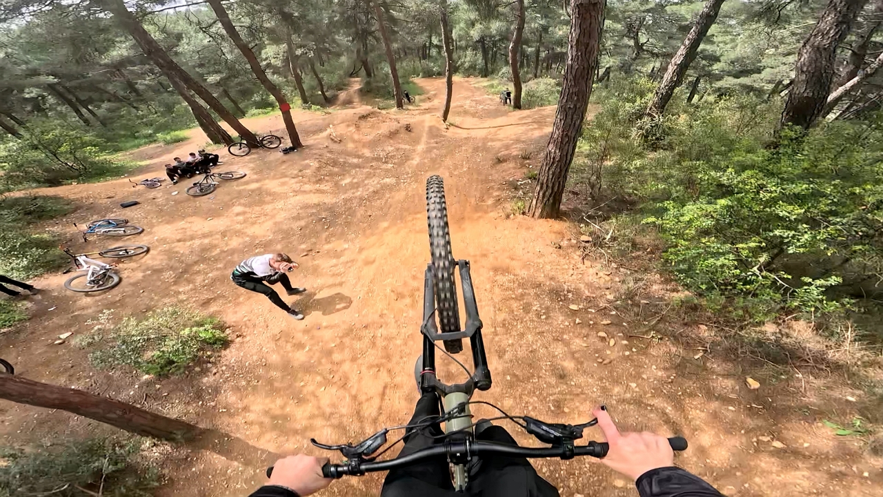 Epic crash on rocky downhill in Bursa!