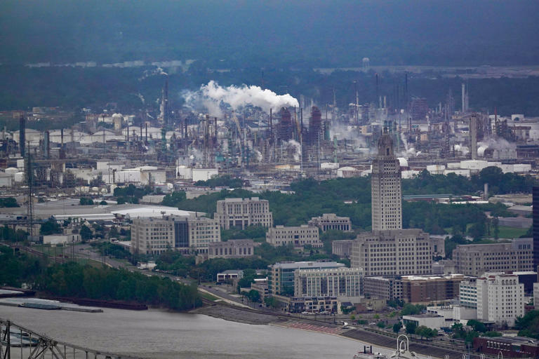Louisiana reaches deal with ExxonMobil over coastal land disputes ...