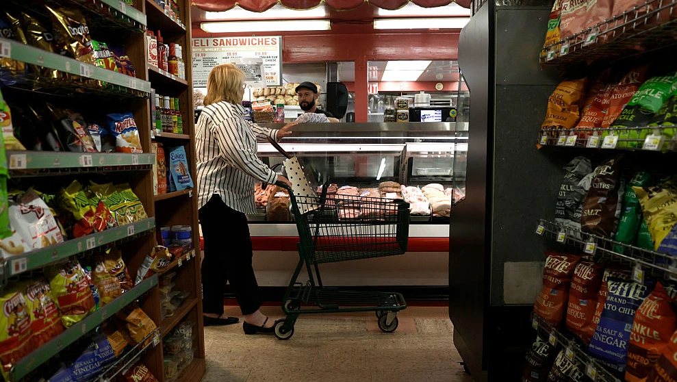 USDA warns grocery prices to rise as Walmart lists items to buy now