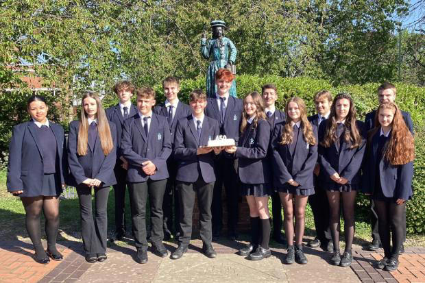 School marks 450th birthday of wealthy merchant who changed Basingstoke