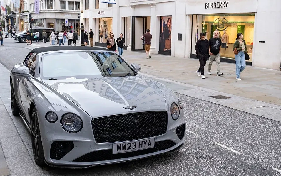 Hybrid Bentley Flying Spur hailed as future of luxury cars