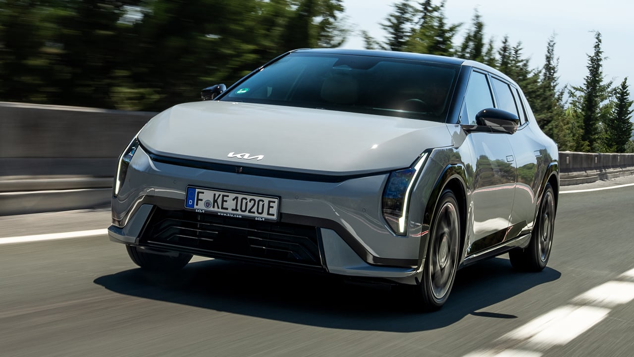 KIA deja al Volkswagen ID.3 Neo sin argumentos con el nuevo EV4: 8.000 ...