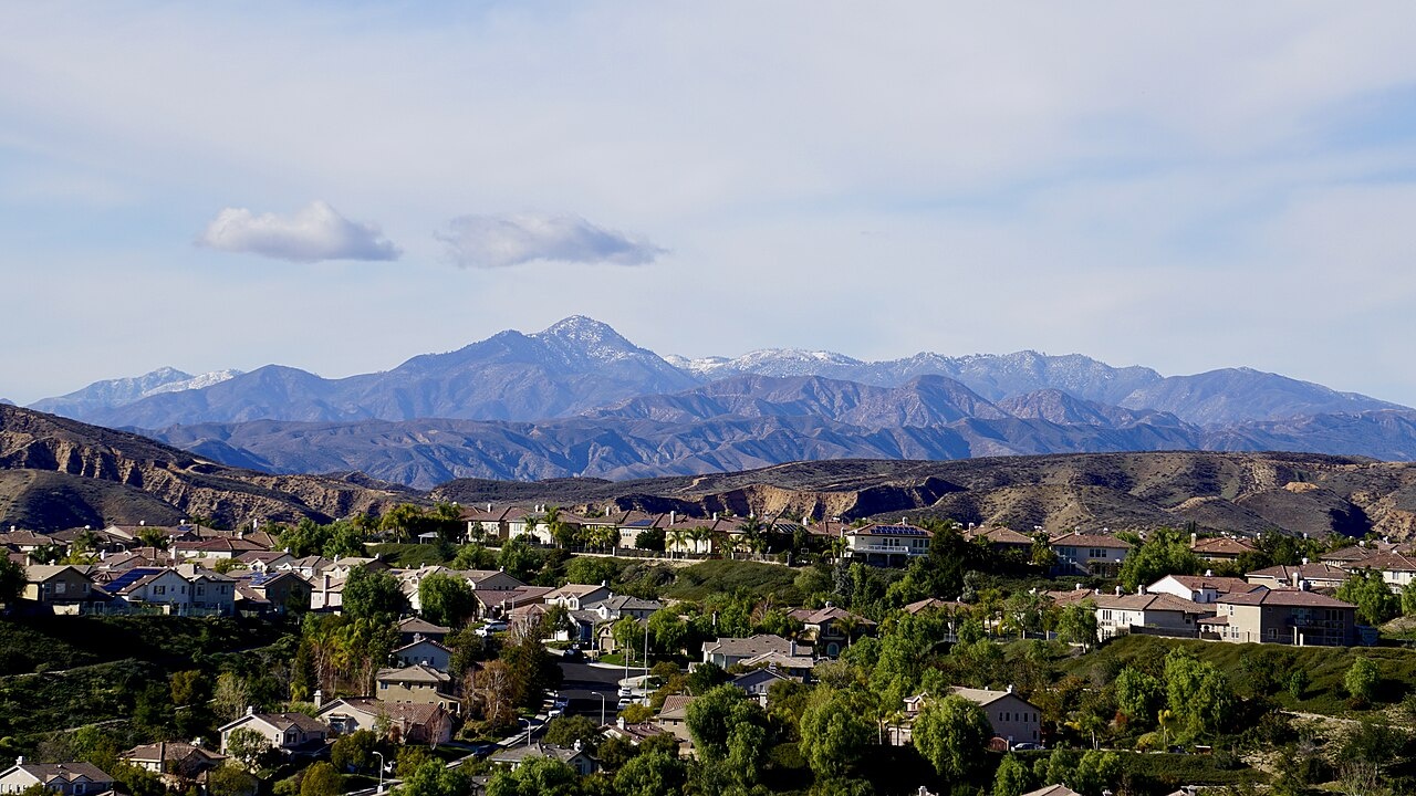 The California valley town that banned chain stores and grows its own ...