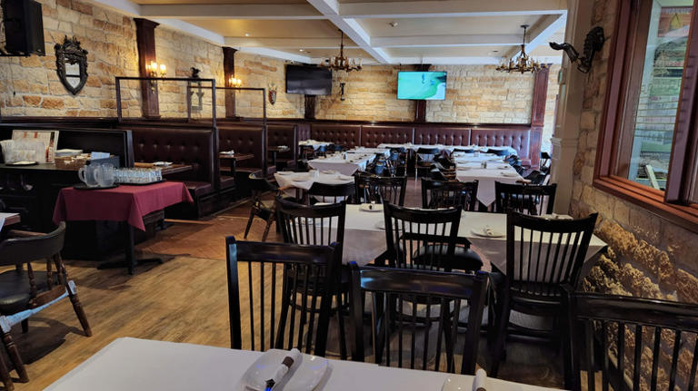 Between Ottawa and Montreal is Canada's cozy river town with outdoor ...