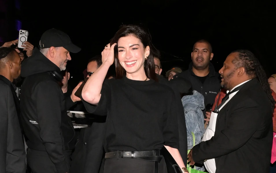 Stars open up on plastic surgery choices and risks