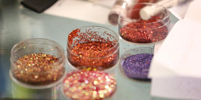 A killer left behind glitter at a murder scene. It became the tiny clue ...