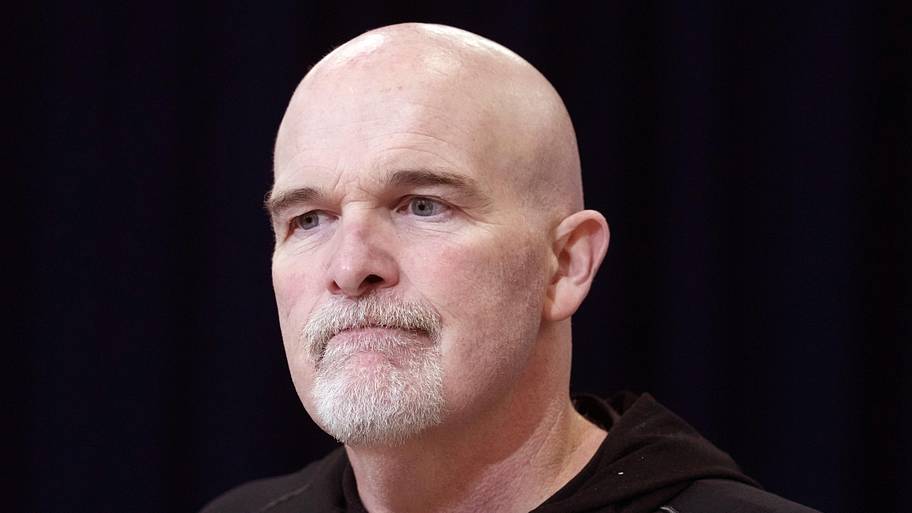 Dan Quinn cools Commanders' panic meter before injury fears get out of hand