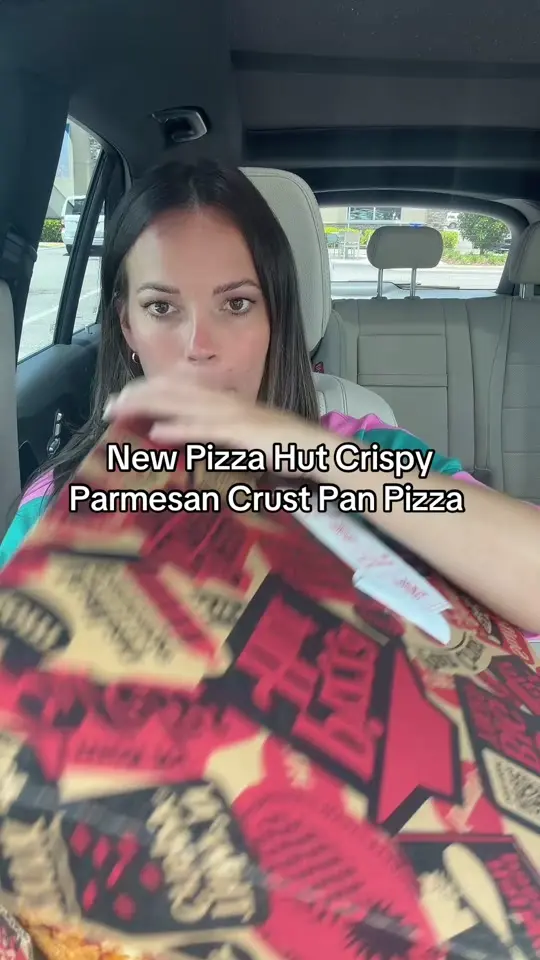 Slather some garlic on there and call it a day #pizzahut #mukbang #fas ...