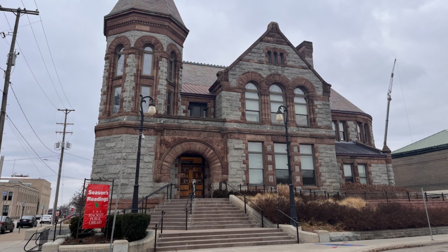 Muskegon public library plans summer reading kick-off
