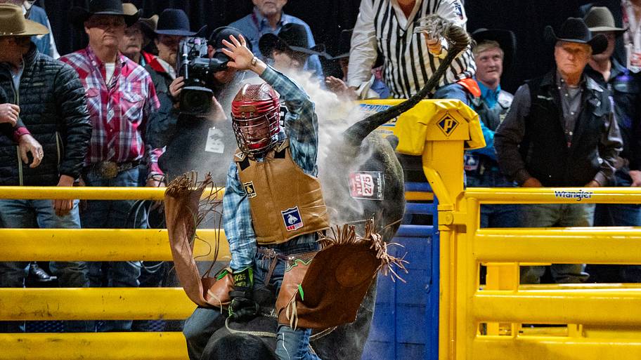 Dust & dollars: Sage Newman and Luke Mackey lead weekly earnings for ...