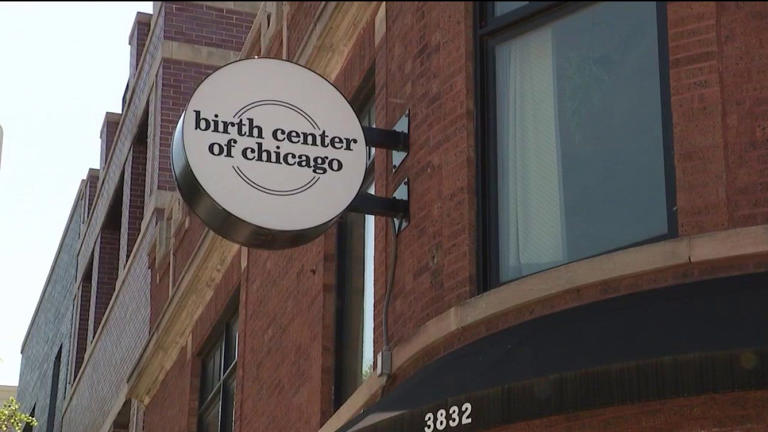 Employees claim missed paychecks after sudden closure of Chicago Birth ...