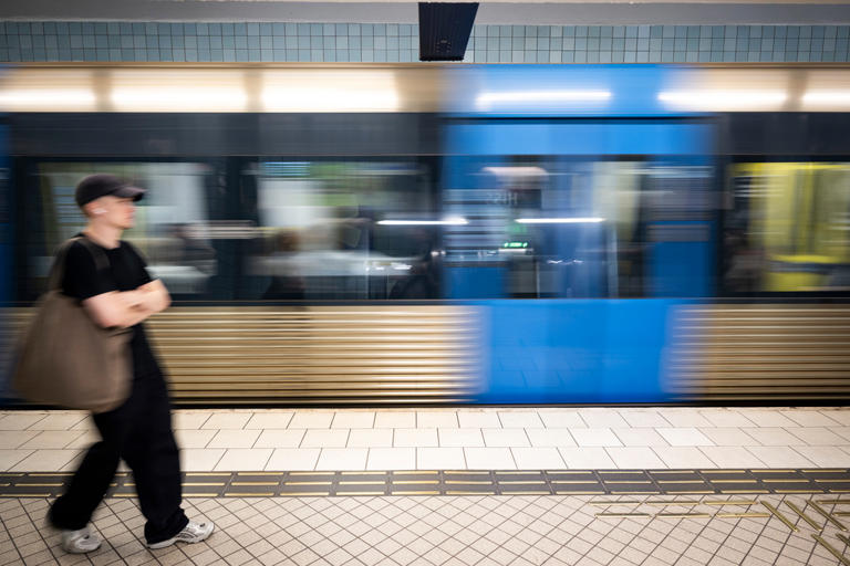 Stora störningar i Stockholms tunnelbana