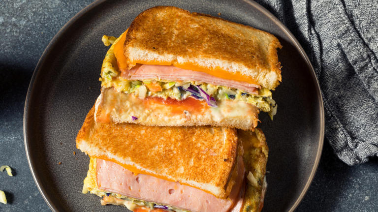 This Korean breakfast sandwich is sweet, savory, and totally worth a try