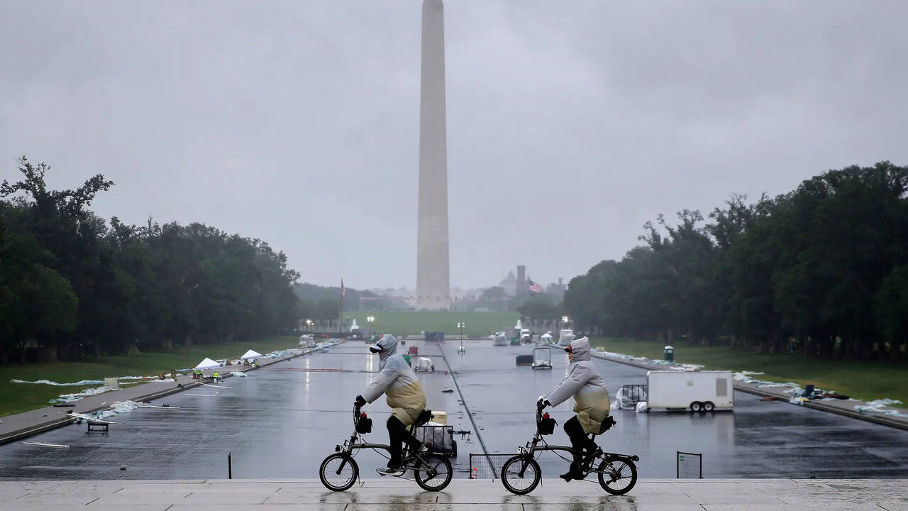 Fact check: Trump's claims on Lincoln Memorial reflecting pool funding ...