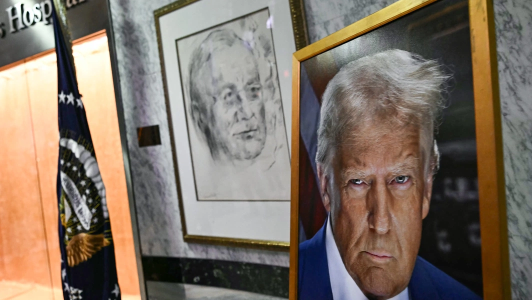 Trump's Memorial Day sway fuels renewed health scrutiny