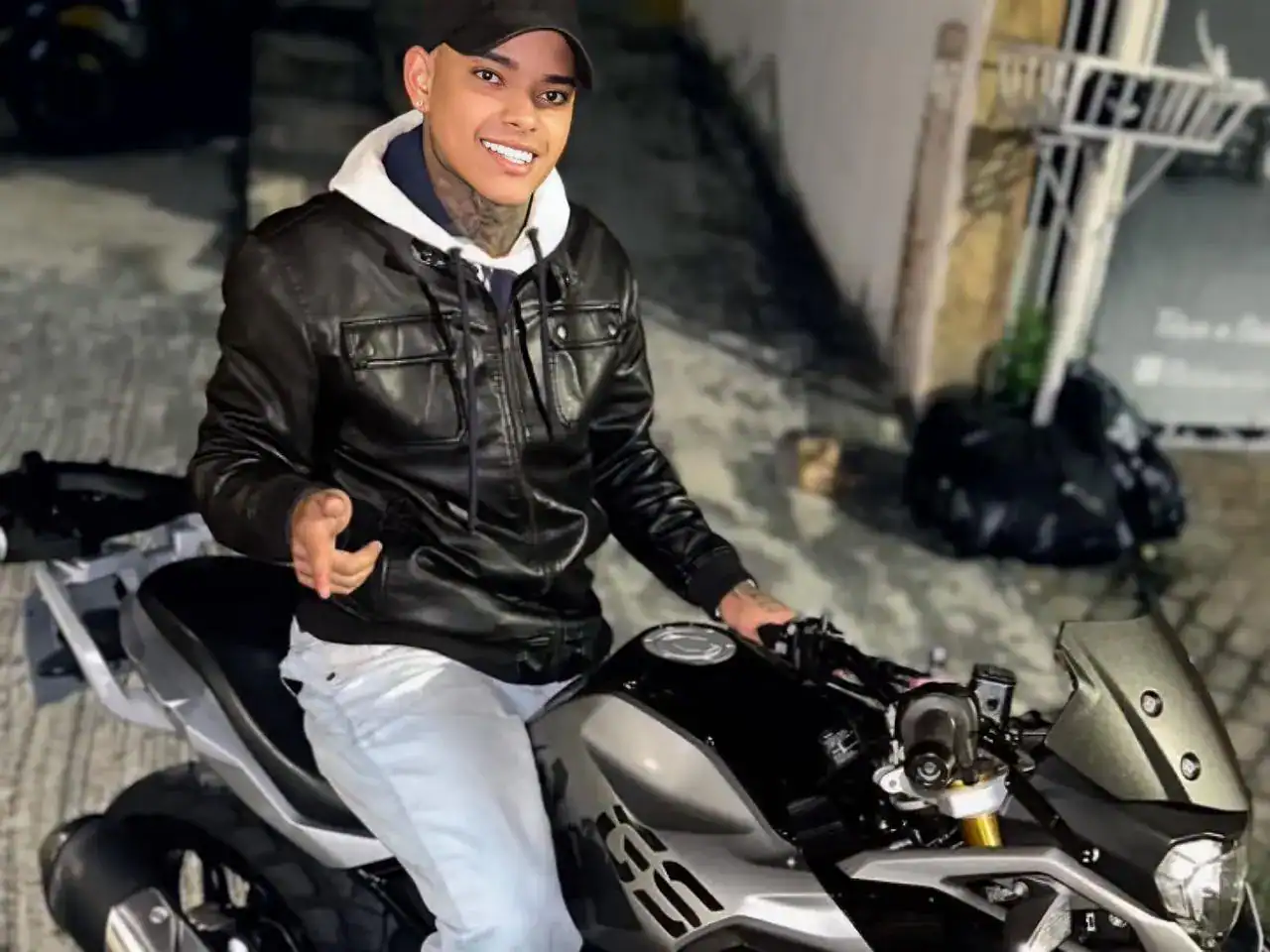 Influenciador digital Saymon Carvalho da Silva morre após grave ...