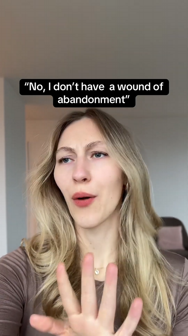 4 signs you have abandonment issues explained
