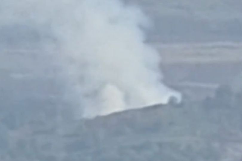 Edinburgh fire crews continue to battle huge blaze at beauty spot as ...