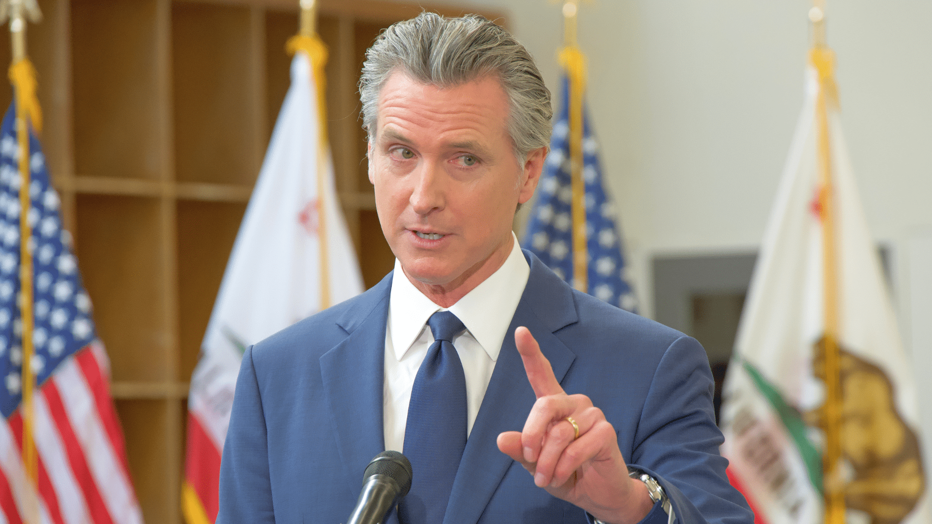 California’s fast food council lacks a leader as workers tell Newsom to ...