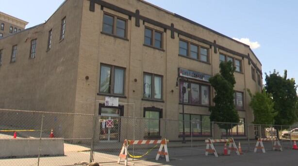 Watertown approves bonding to demolish building