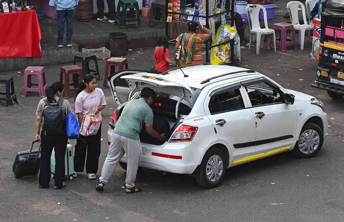 More than 1 lakh drivers from Gujarat on Bharat Taxi platform