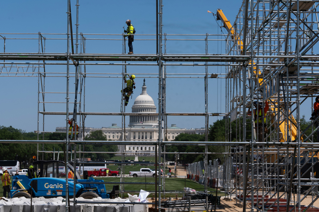 Freedom 250 blames ‘vandals’ for fuel leak on National Mall during event