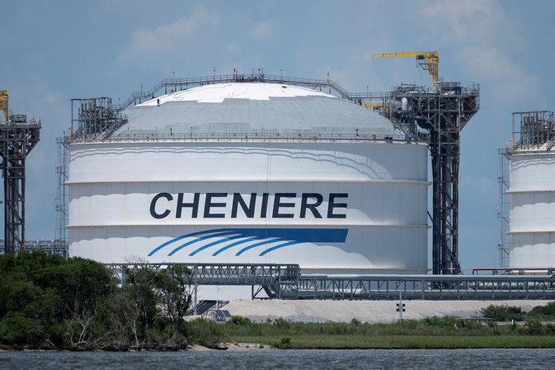 Cheniere signs $4.69 billion deal with Bechtel to expand LNG export ...