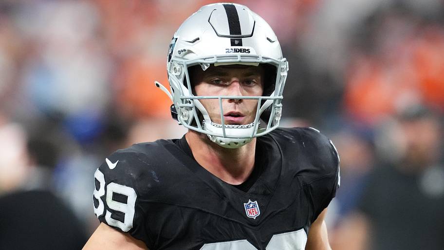 Raiders TE Brock Bowers is back and ready to roll