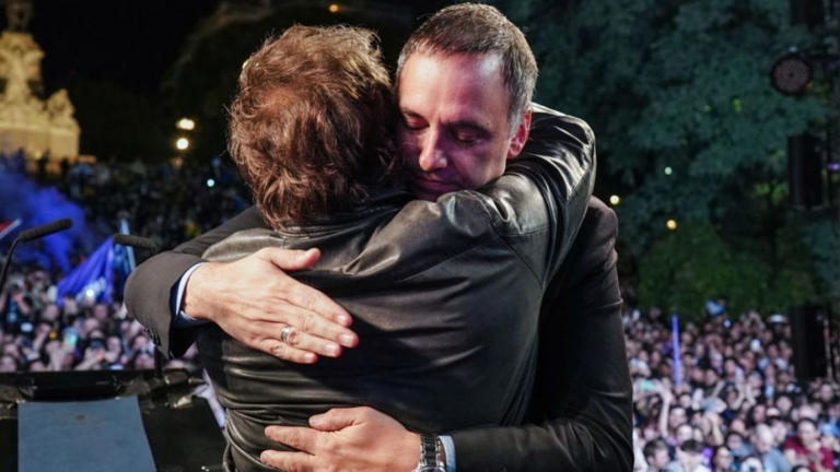 Horacio Fazio cuestionó la defensa de Milei a Adorni: "No se entiende"