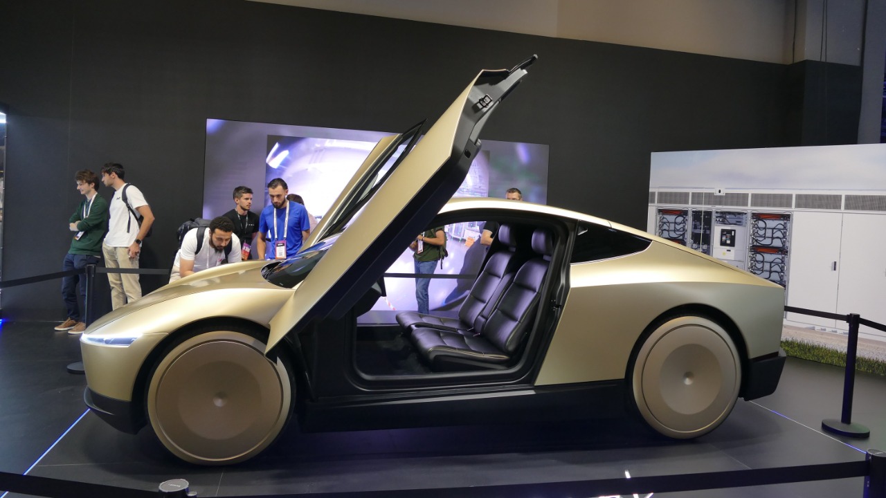 Tesla just began Cybercab production in Texas — the company targeting ...