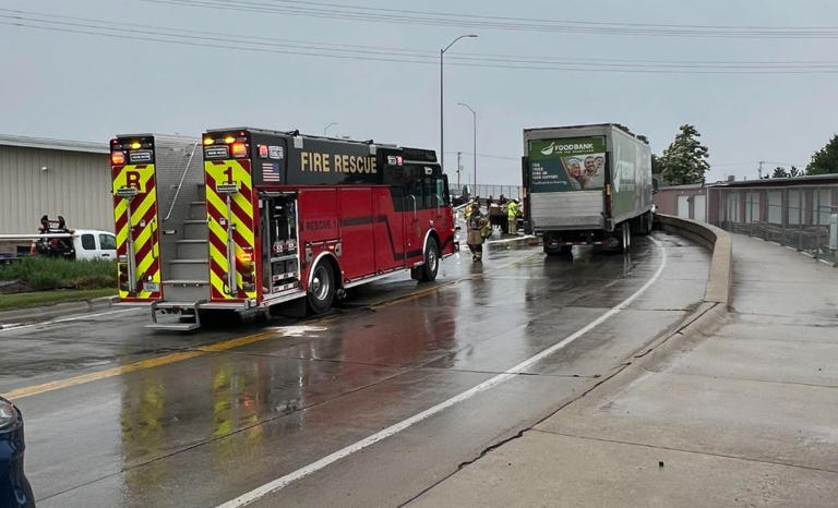 One person dead after crash near Kearney overpass