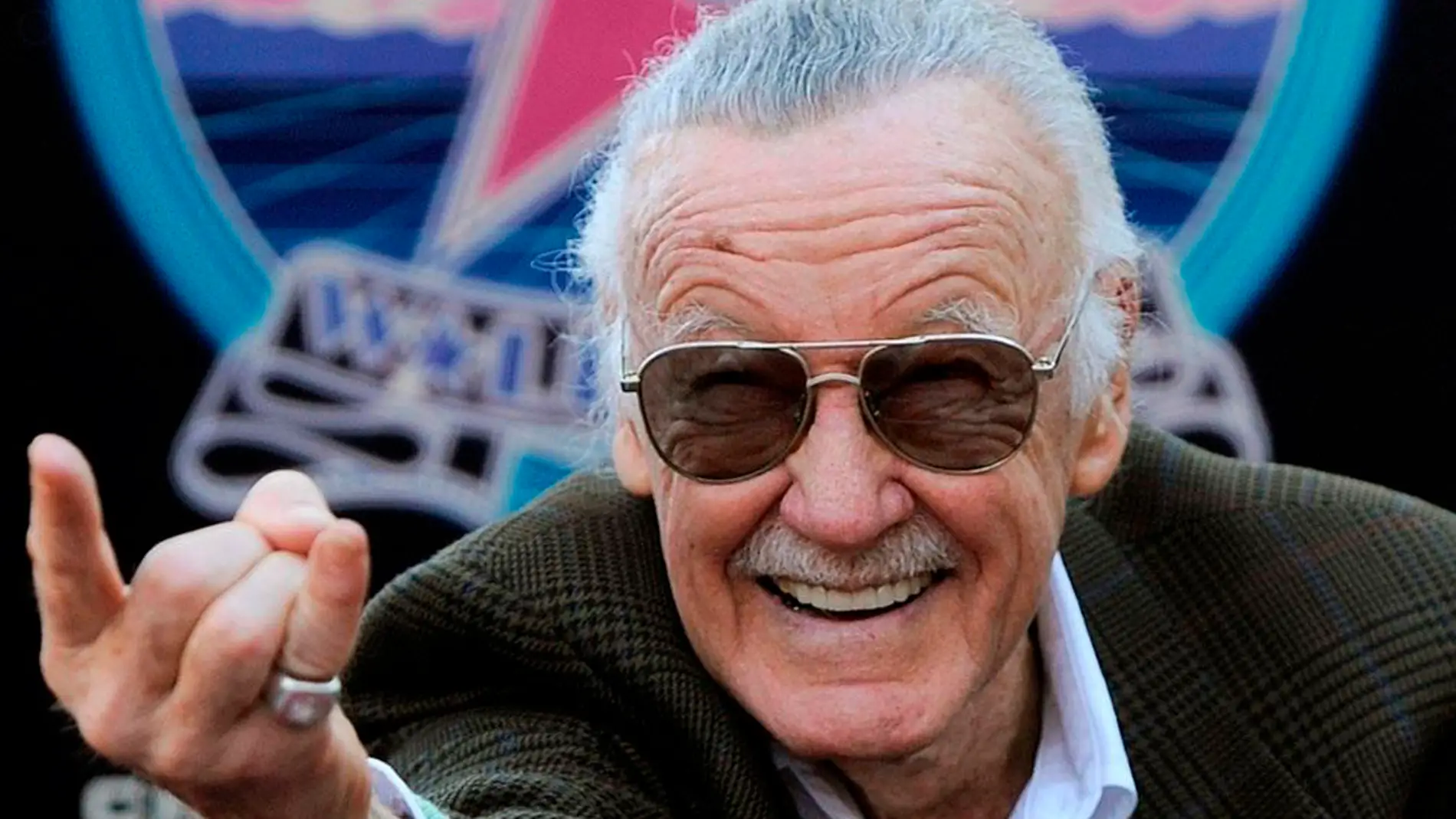 Stan Lee vuelve a la vida con la IA: narrará libros en un club de ...