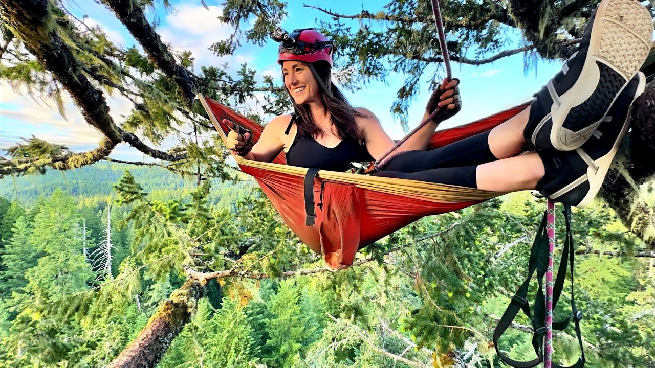 Sleeping 300 feet high up an old growth tree! 🌲 | Hammock camping