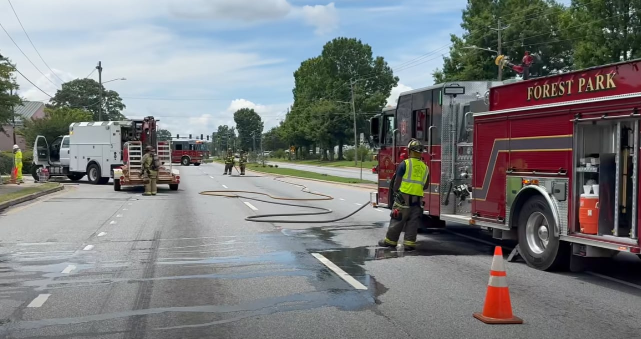 Forest Parkway in metro Atlanta reopens after gas leak