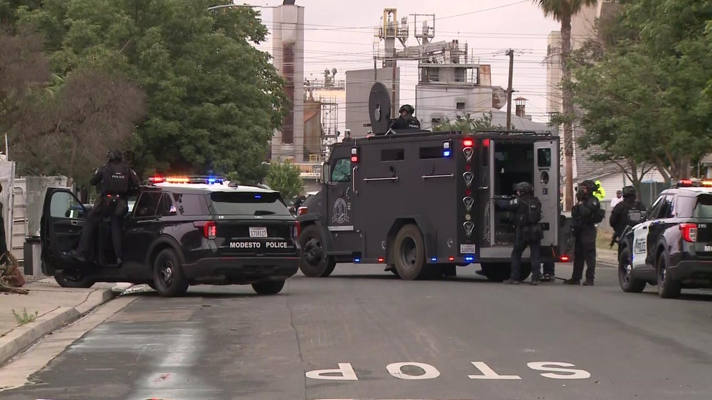 Modesto stabbing leaves 2 women, child dead; suspect found hiding in ...