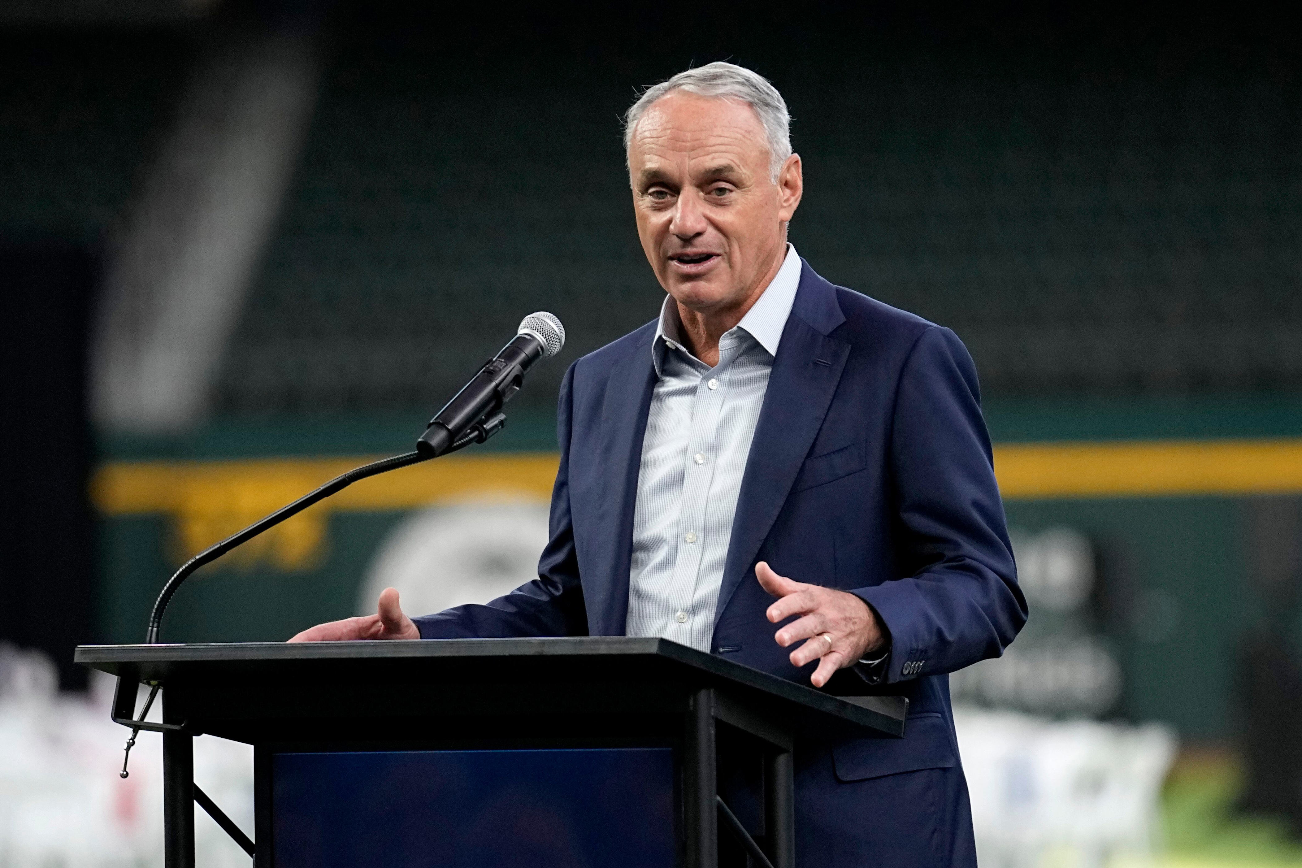 MLB owners propose a salary cap for the first time since baseball’s ...