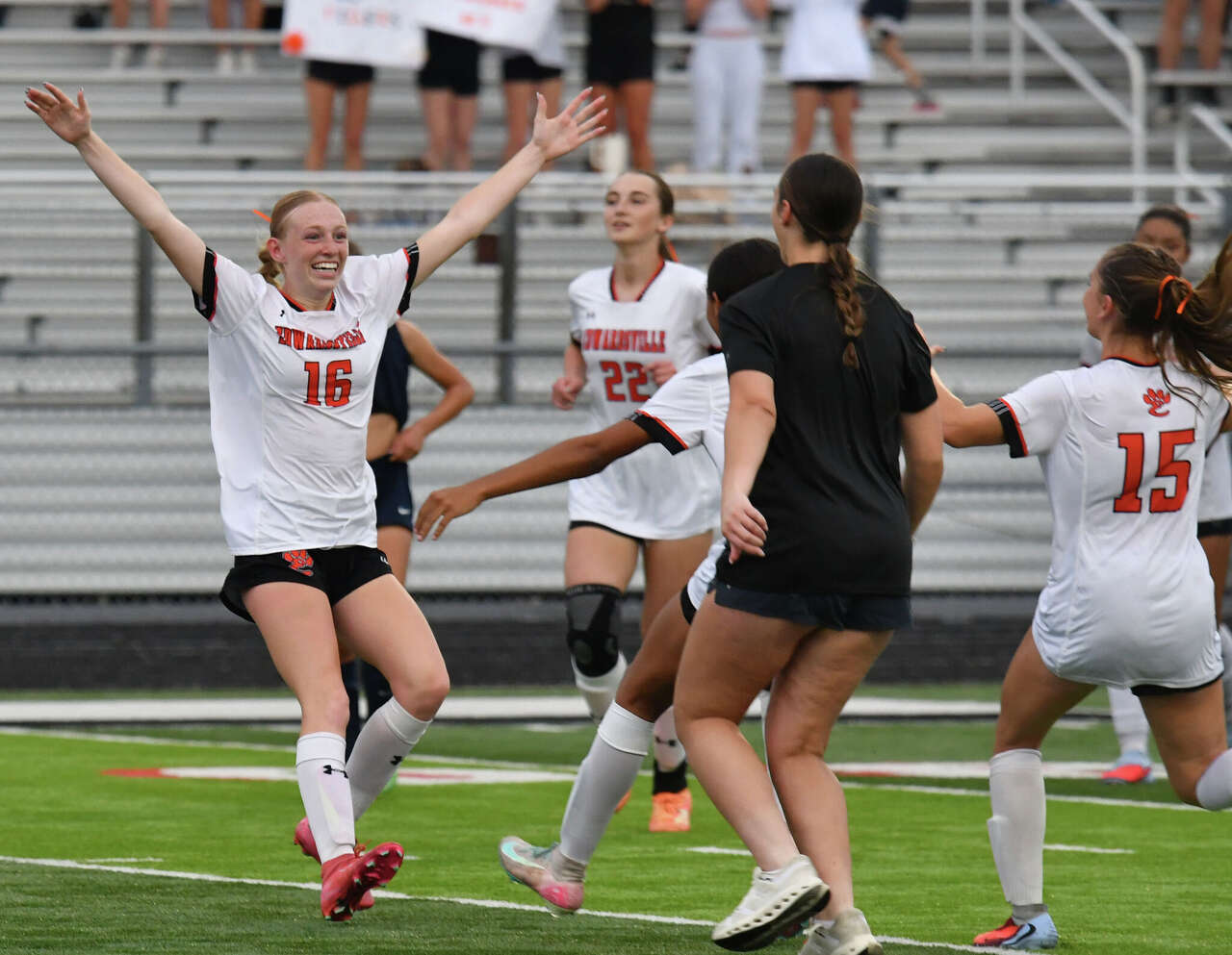 Illinois Class 3A state soccer tourney includes Edwardsville