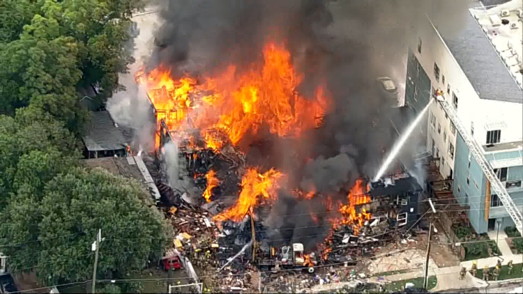 Fatalities reported, 4 injured in Oak Cliff apartment explosion, Dallas ...