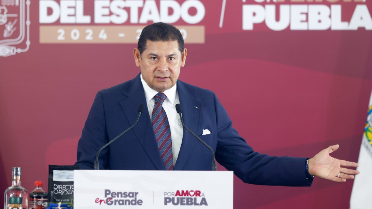 Armenta supervisa obras de pavimentación... y pide más apoyo a 'Pepe ...