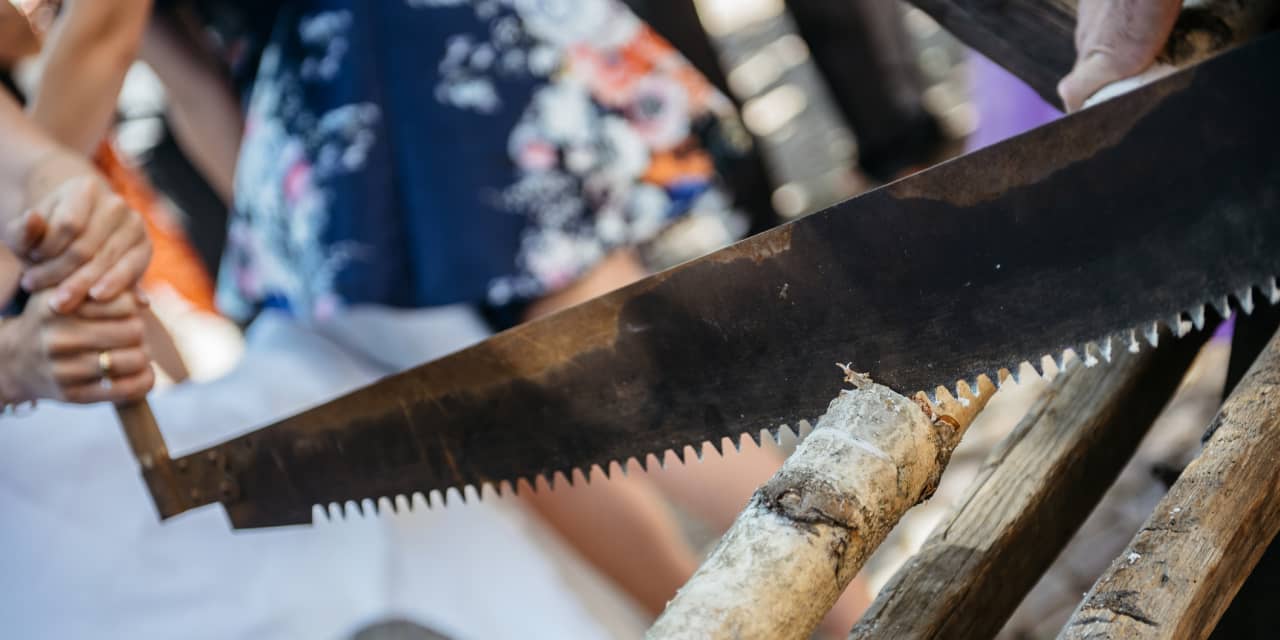 These 7 stocks pack explosive 'sawtooth' earnings volatility next week