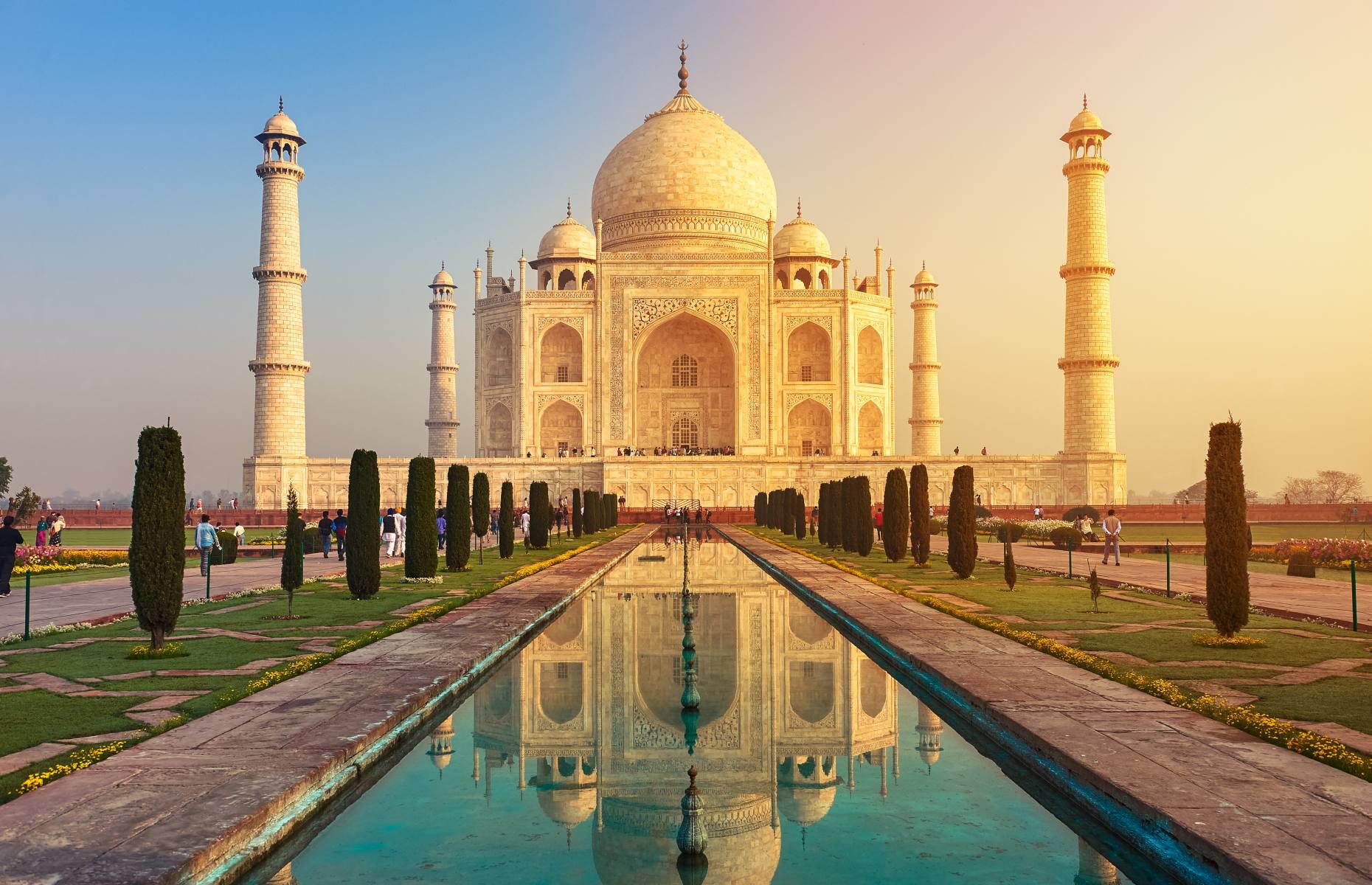 30 historic landmarks that took centuries to build